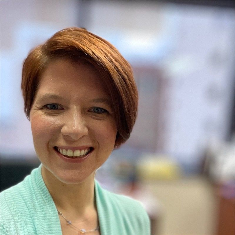 9 Tips for Exquisite Phone Etiquette in 2024